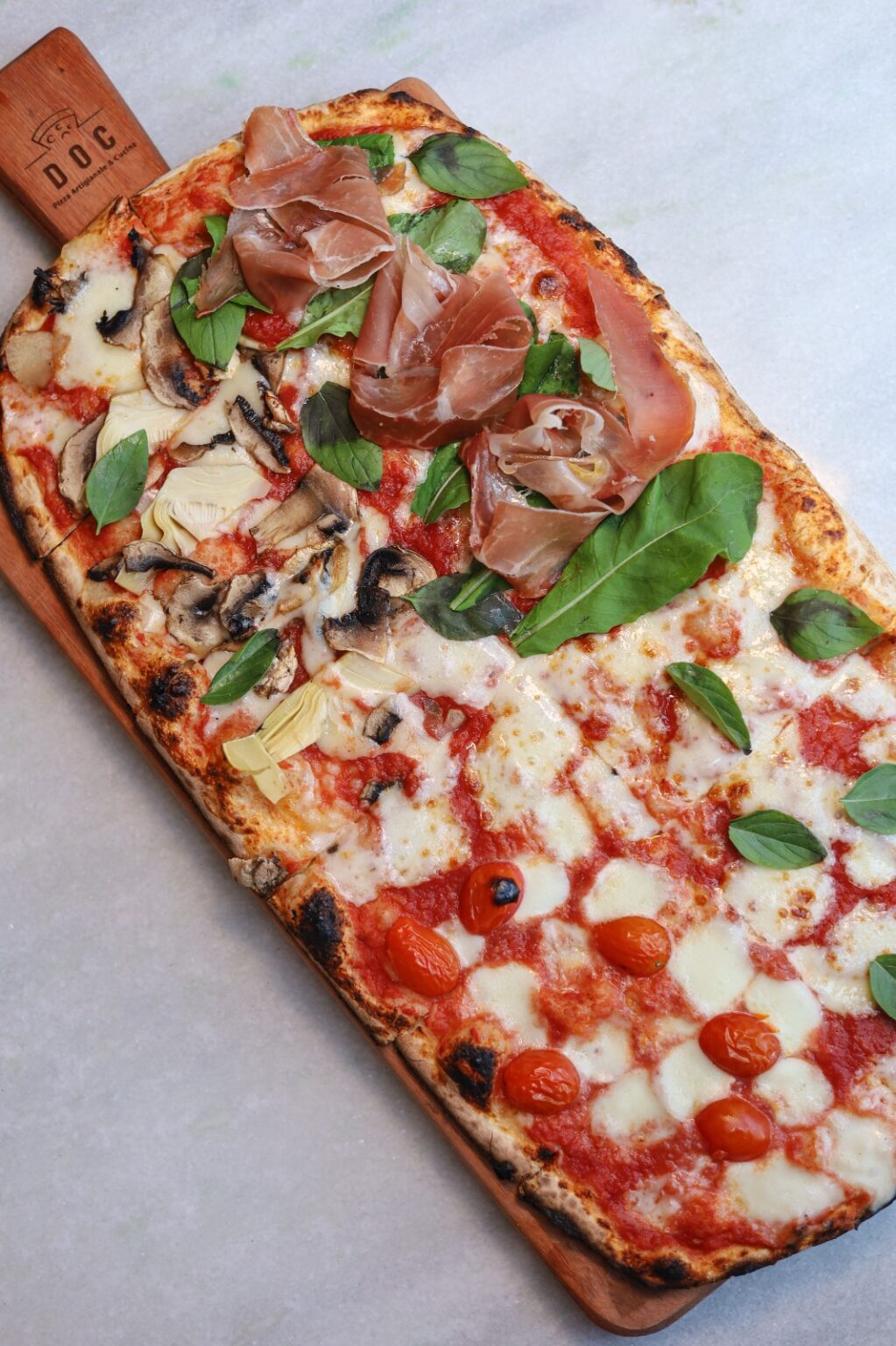 DOC Pizza Artigianale & Cucina apresenta tradicional Pizza Romana em ...